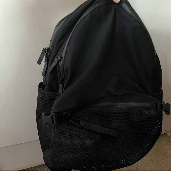 lululemon athletica | Bags | Lululemon Black Backpack With Mesh Pocket ...